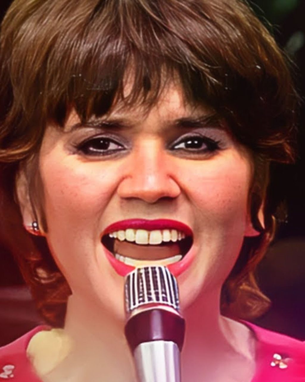 ONE SONG. ONE WOMAN. ONE MOMENT THAT STILL HURTS SO BAD. When Linda ...